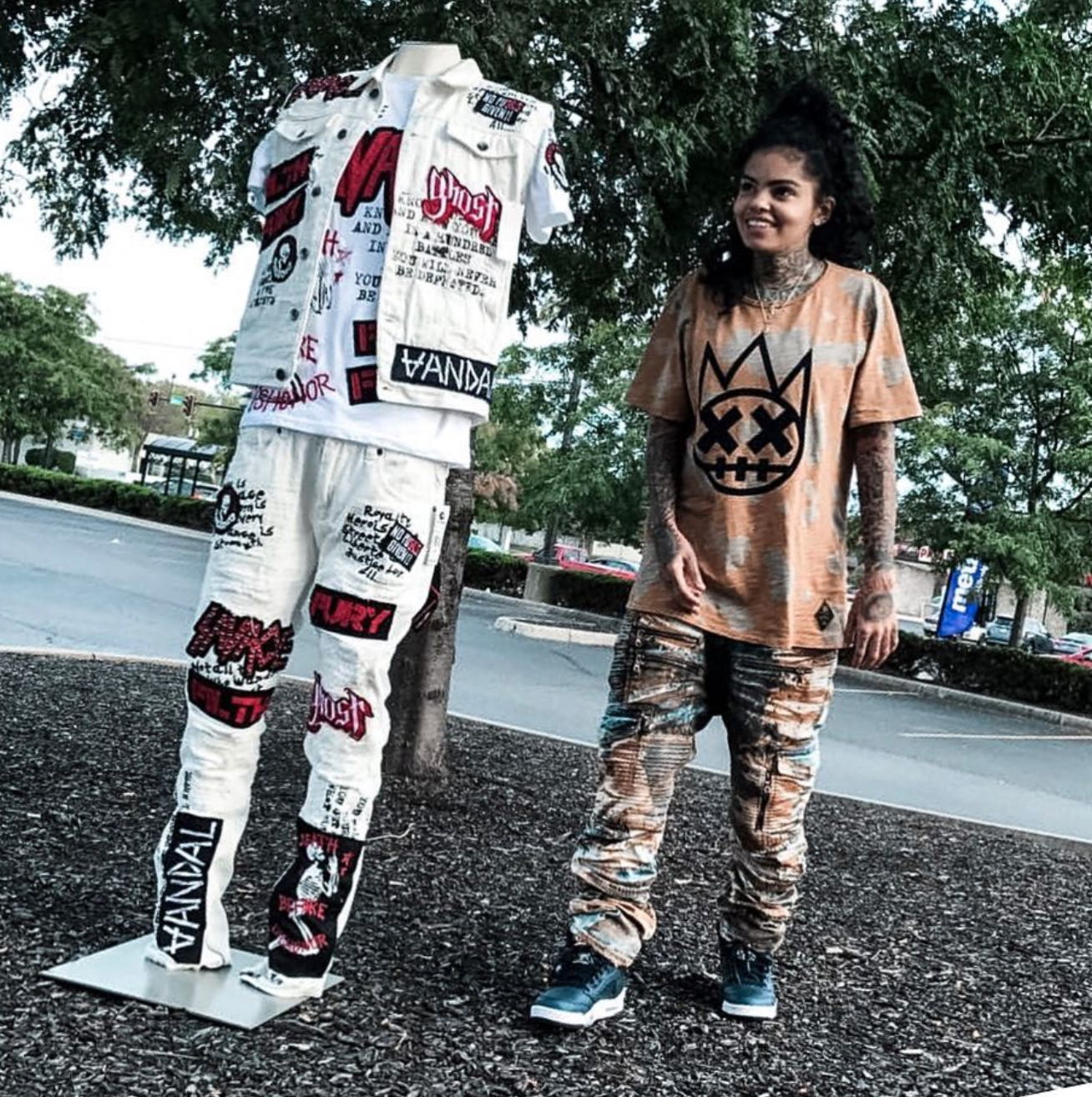 BOOG THE BANDIT WEARS CULT – Cult of Individuality