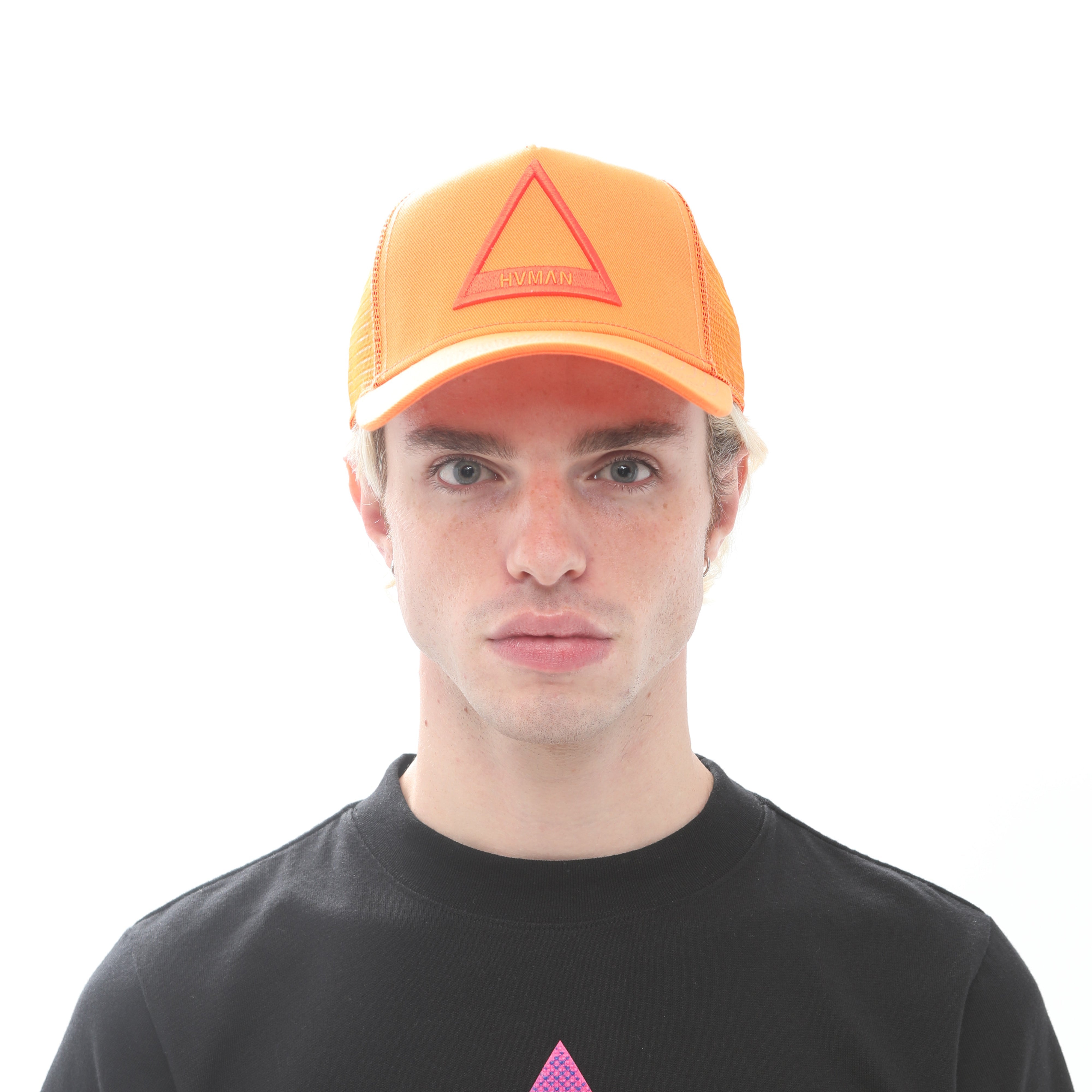 TRIANGLE LOGO MESH TRUCKER CAP IN APRICOT – Cult of Individuality